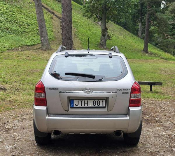 Pelēks Hyundai Tucson 2006 Viļņa, ar dzinēja tilpumu 1.97 L un nobraukumu 150 tūkst. km par 1450 €, foto 7 vietnē AUTOMOTO.COM.LV