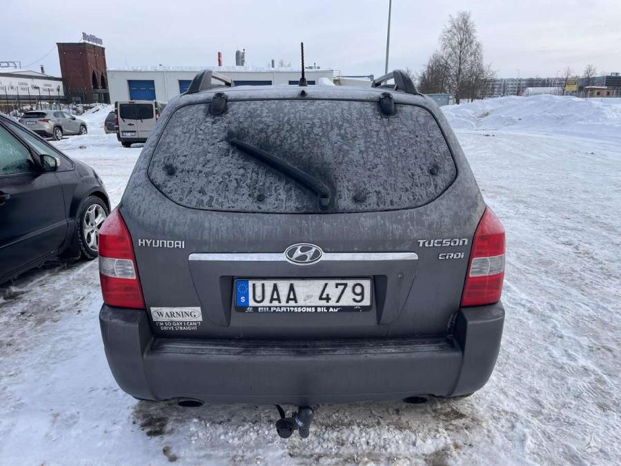 Pelēks Hyundai Tucson 2007 Šauļi, ar dzinēja tilpumu 1.99 L un nobraukumu 264 tūkst. km par 1499 €, foto 3 vietnē AUTOMOTO.COM.LV