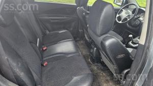 Pelēks Hyundai Tucson 2007 Daugavpils, ar dzinēja tilpumu 2.00 L un nobraukumu 336 tūkst. km par 1600 €, foto 15 vietnē AUTOMOTO.COM.LV