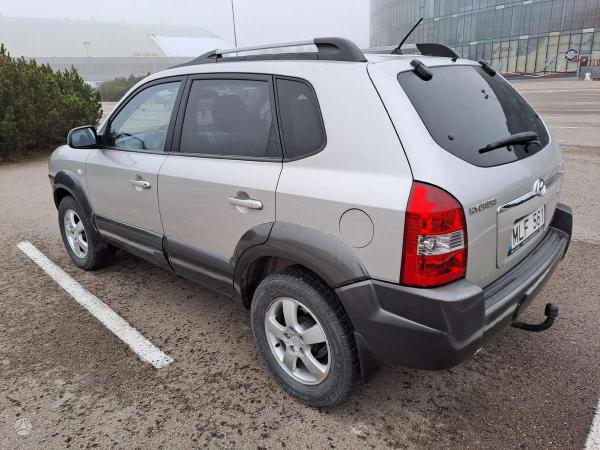 Pelēks Hyundai Tucson 2008 Šauļi, ar dzinēja tilpumu 2.00 L un nobraukumu 248 tūkst. km par 2999 €, foto 2 vietnē AUTOMOTO.COM.LV