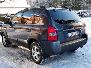 Pelēks Hyundai Tucson 2008 Šauļi, ar dzinēja tilpumu 1.99 L un nobraukumu 160 tūkst. km par 2700 €, foto 2 vietnē AUTOMOTO.COM.LV