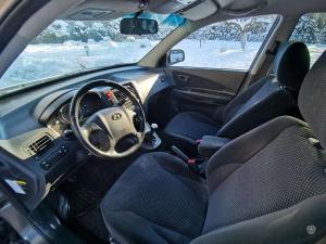 Pelēks Hyundai Tucson 2008 Šauļi, ar dzinēja tilpumu 1.99 L un nobraukumu 160 tūkst. km par 2700 €, foto 6 vietnē AUTOMOTO.COM.LV