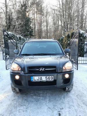 Pelēks Hyundai Tucson 2008 Šauļi, ar dzinēja tilpumu 1.99 L un nobraukumu 160 tūkst. km par 2700 €, foto 12 vietnē AUTOMOTO.COM.LV