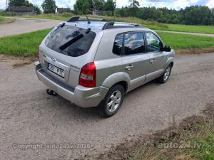 Pelēks Hyundai Tucson 2008 Paide, ar dzinēja tilpumu 2.00 L un nobraukumu 302 tūkst. km par 4499 €, foto 4 vietnē AUTOMOTO.COM.LV