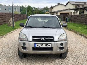 Pelēks Hyundai Tucson 2008 Viļņa, ar dzinēja tilpumu 1.99 L un nobraukumu 289 tūkst. km par 2150 €, foto 3 vietnē AUTOMOTO.COM.LV