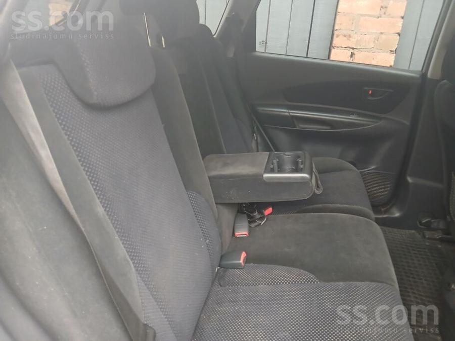 Pelēks Hyundai Tucson 2009 Rīga, ar dzinēja tilpumu 2.00 L un nobraukumu 230 tūkst. km par 4100 €, foto 9 vietnē AUTOMOTO.COM.LV