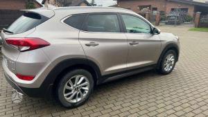 Grey Hyundai Tucson 2015 in Klaipeda, with an engine capacity of 1.59 L and mileage of 96 thousand km for 14300 €, photo 2 on AUTOMOTO.COM.LV