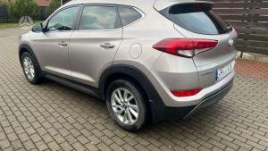 Grey Hyundai Tucson 2015 in Klaipeda, with an engine capacity of 1.59 L and mileage of 96 thousand km for 14300 €, photo 4 on AUTOMOTO.COM.LV