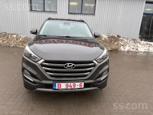 Pelēks Hyundai Tucson 2015 Talsi, ar dzinēja tilpumu 2.00 L un nobraukumu 225 tūkst. km par 12970 €, foto 3 vietnē AUTOMOTO.COM.LV