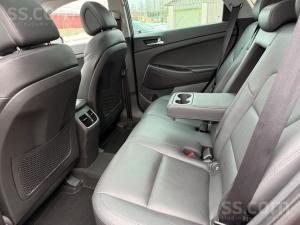 Pelēks Hyundai Tucson 2015 Talsi, ar dzinēja tilpumu 2.00 L un nobraukumu 225 tūkst. km par 12970 €, foto 8 vietnē AUTOMOTO.COM.LV