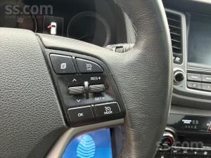 Pelēks Hyundai Tucson 2015 Talsi, ar dzinēja tilpumu 2.00 L un nobraukumu 225 tūkst. km par 12970 €, foto 17 vietnē AUTOMOTO.COM.LV