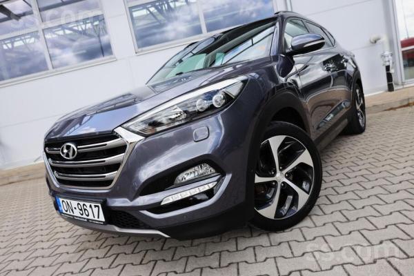 Grey Hyundai Tucson 2015 in Riga, with an engine capacity of 1.60 L and mileage of 0 thousand km for 12495 €, photo 2 on AUTOMOTO.COM.LV