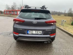 Grey Hyundai Tucson 2015 in Riga, with an engine capacity of 2.00 L and mileage of 251 thousand km for 10700 €, photo  on AUTOMOTO.COM.LV