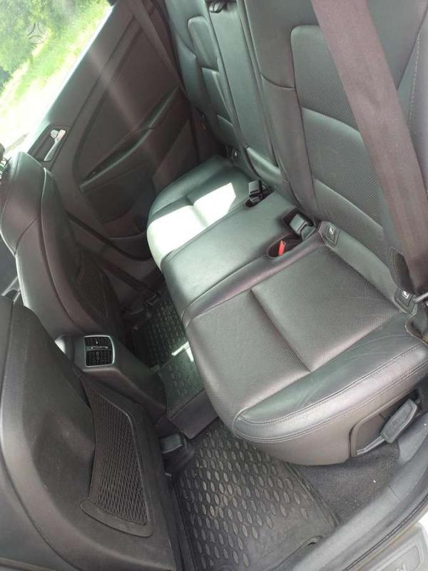 Grey Hyundai Tucson 2015 in Kaunas, with an engine capacity of 1.69 L and mileage of 156 thousand km for 9450 €, photo 9 on AUTOMOTO.COM.LV