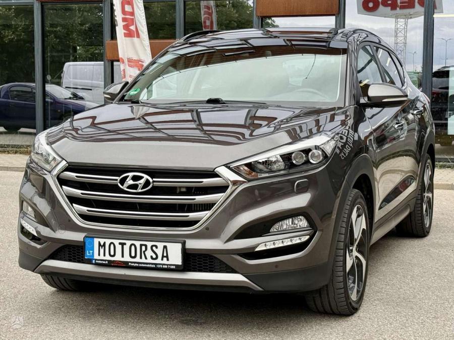 Pelēks Hyundai Tucson 2015 Kauņa, ar dzinēja tilpumu 2.00 L un nobraukumu 180 tūkst. km par 12290 €, foto 3 vietnē AUTOMOTO.COM.LV
