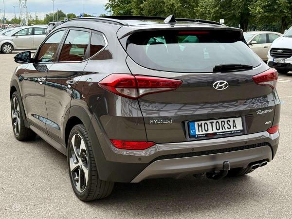 Pelēks Hyundai Tucson 2015 Kauņa, ar dzinēja tilpumu 2.00 L un nobraukumu 180 tūkst. km par 12290 €, foto 6 vietnē AUTOMOTO.COM.LV