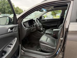 Pelēks Hyundai Tucson 2015 Kauņa, ar dzinēja tilpumu 2.00 L un nobraukumu 180 tūkst. km par 12290 €, foto 9 vietnē AUTOMOTO.COM.LV