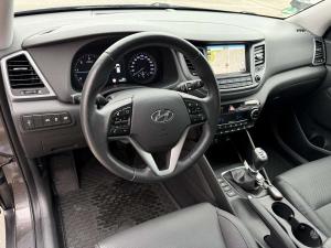 Pelēks Hyundai Tucson 2015 Kauņa, ar dzinēja tilpumu 2.00 L un nobraukumu 180 tūkst. km par 12290 €, foto 10 vietnē AUTOMOTO.COM.LV