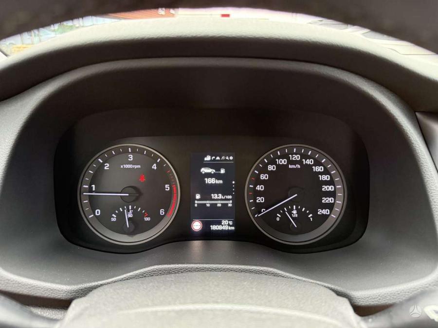 Pelēks Hyundai Tucson 2015 Kauņa, ar dzinēja tilpumu 2.00 L un nobraukumu 180 tūkst. km par 12290 €, foto 14 vietnē AUTOMOTO.COM.LV