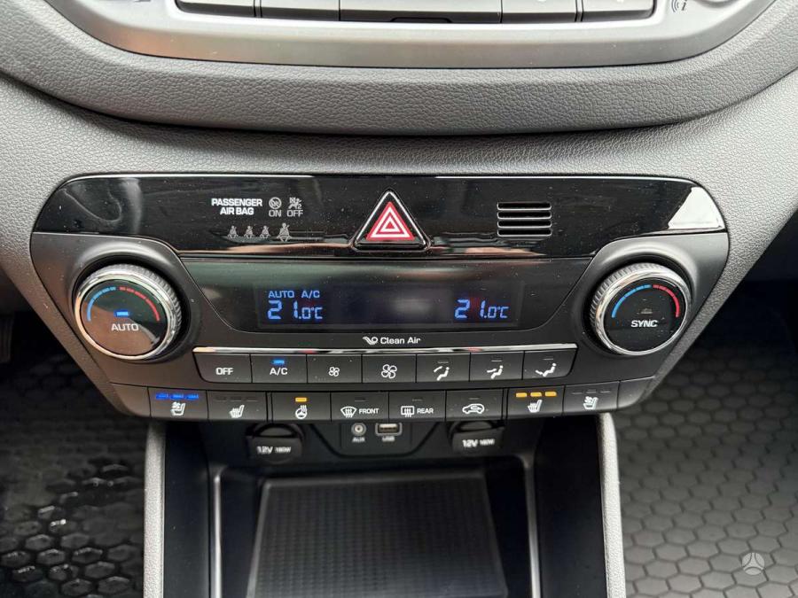 Pelēks Hyundai Tucson 2015 Kauņa, ar dzinēja tilpumu 2.00 L un nobraukumu 180 tūkst. km par 12290 €, foto 19 vietnē AUTOMOTO.COM.LV