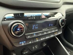 Pelēks Hyundai Tucson 2015 Kauņa, ar dzinēja tilpumu 2.00 L un nobraukumu 180 tūkst. km par 12290 €, foto 22 vietnē AUTOMOTO.COM.LV