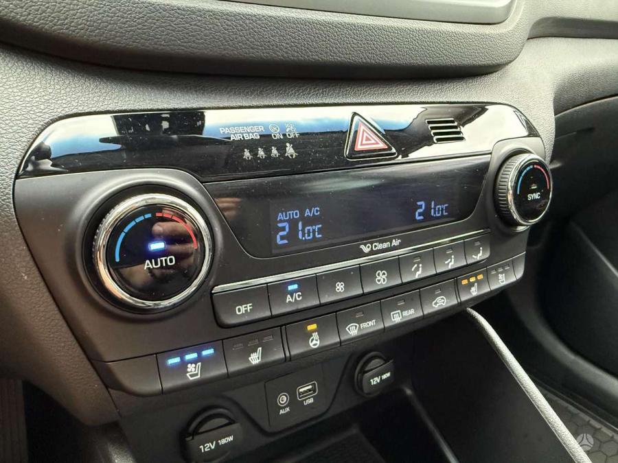 Pelēks Hyundai Tucson 2015 Kauņa, ar dzinēja tilpumu 2.00 L un nobraukumu 180 tūkst. km par 12290 €, foto 22 vietnē AUTOMOTO.COM.LV