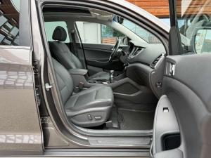 Pelēks Hyundai Tucson 2015 Kauņa, ar dzinēja tilpumu 2.00 L un nobraukumu 180 tūkst. km par 12290 €, foto 25 vietnē AUTOMOTO.COM.LV