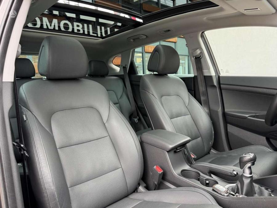 Pelēks Hyundai Tucson 2015 Kauņa, ar dzinēja tilpumu 2.00 L un nobraukumu 180 tūkst. km par 12290 €, foto 26 vietnē AUTOMOTO.COM.LV