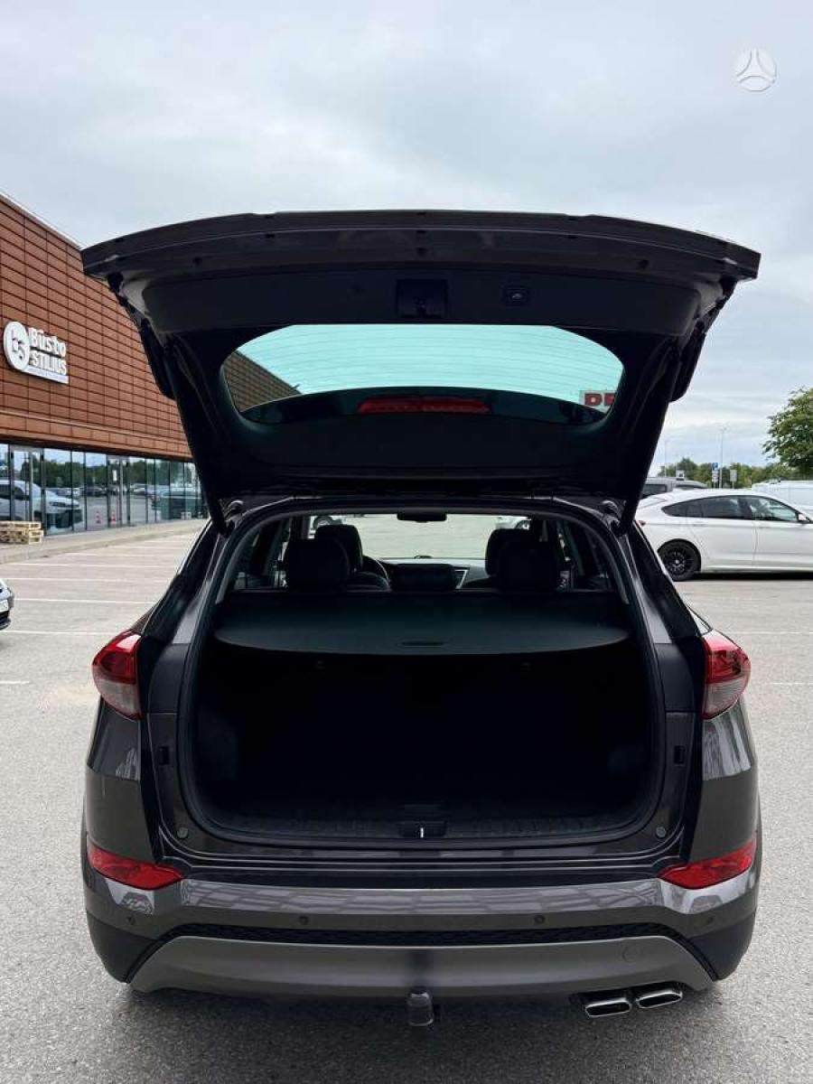 Pelēks Hyundai Tucson 2015 Kauņa, ar dzinēja tilpumu 2.00 L un nobraukumu 180 tūkst. km par 12290 €, foto 31 vietnē AUTOMOTO.COM.LV