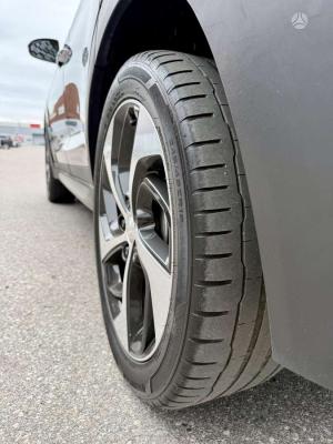 Pelēks Hyundai Tucson 2015 Kauņa, ar dzinēja tilpumu 2.00 L un nobraukumu 180 tūkst. km par 12290 €, foto 41 vietnē AUTOMOTO.COM.LV