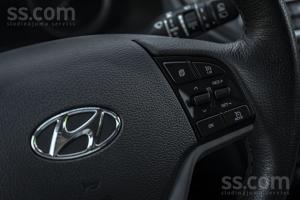 Grey Hyundai Tucson 2015 in Riga, with an engine capacity of 2.00 L and mileage of 259 thousand km for 9990 €, photo 20 on AUTOMOTO.COM.LV