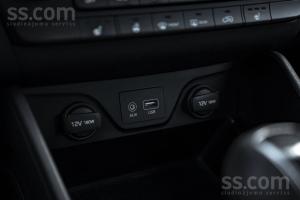 Grey Hyundai Tucson 2015 in Riga, with an engine capacity of 2.00 L and mileage of 259 thousand km for 9990 €, photo 25 on AUTOMOTO.COM.LV