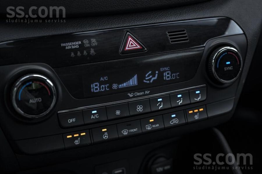 Grey Hyundai Tucson 2015 in Riga, with an engine capacity of 2.00 L and mileage of 259 thousand km for 9990 €, photo 26 on AUTOMOTO.COM.LV