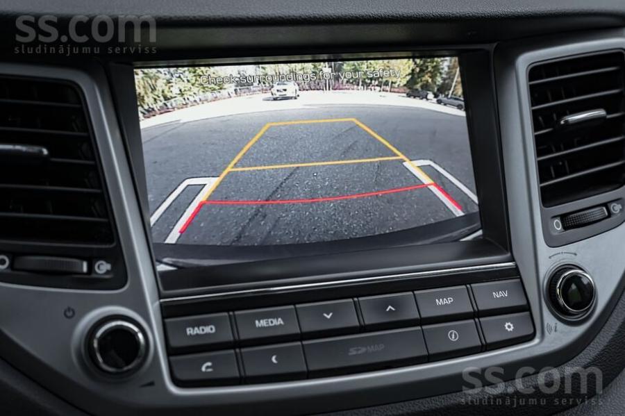 Grey Hyundai Tucson 2015 in Riga, with an engine capacity of 2.00 L and mileage of 259 thousand km for 9990 €, photo 28 on AUTOMOTO.COM.LV
