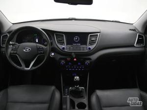 Pelēks Hyundai Tucson 2016 Viļņa, ar dzinēja tilpumu 1.70 L un nobraukumu 130 tūkst. km par 13899 €, foto 2 vietnē AUTOMOTO.COM.LV