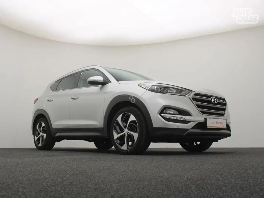 Pelēks Hyundai Tucson 2016 Viļņa, ar dzinēja tilpumu 1.70 L un nobraukumu 130 tūkst. km par 13899 €, foto 11 vietnē AUTOMOTO.COM.LV