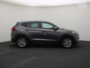 Pelēks Hyundai Tucson 2016 Viļņa, ar dzinēja tilpumu 1.70 L un nobraukumu 133 tūkst. km par 12999 €, foto 10 vietnē AUTOMOTO.COM.LV