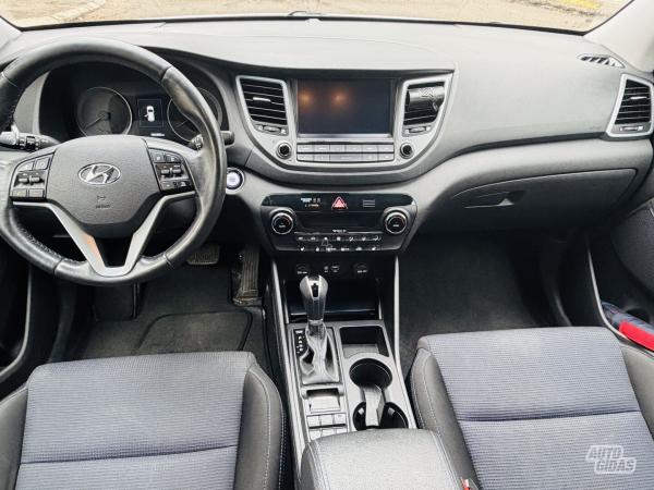 Pelēks Hyundai Tucson 2016 Viļņa, ar dzinēja tilpumu 1.60 L un nobraukumu 168 tūkst. km par 11499 €, foto 5 vietnē AUTOMOTO.COM.LV