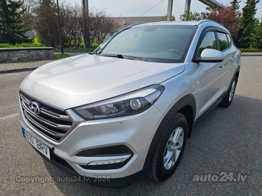 Pelēks Hyundai Tucson 2016 Paide, ar dzinēja tilpumu 1.60 L un nobraukumu 159 tūkst. km par 10900 €, foto 1 vietnē AUTOMOTO.COM.LV