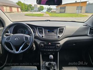 Pelēks Hyundai Tucson 2016 Paide, ar dzinēja tilpumu 1.60 L un nobraukumu 159 tūkst. km par 10900 €, foto 9 vietnē AUTOMOTO.COM.LV
