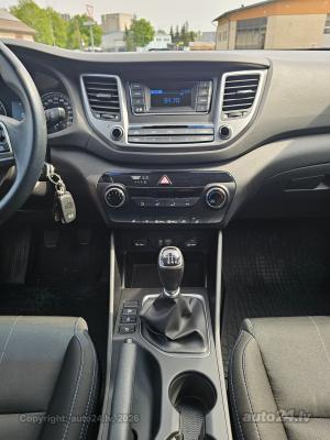 Pelēks Hyundai Tucson 2016 Paide, ar dzinēja tilpumu 1.60 L un nobraukumu 159 tūkst. km par 10900 €, foto 11 vietnē AUTOMOTO.COM.LV