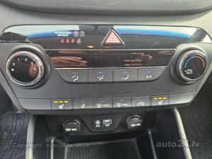 Pelēks Hyundai Tucson 2016 Paide, ar dzinēja tilpumu 1.60 L un nobraukumu 159 tūkst. km par 10900 €, foto 13 vietnē AUTOMOTO.COM.LV
