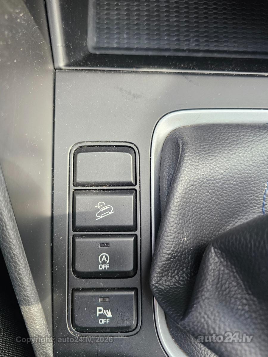Pelēks Hyundai Tucson 2016 Paide, ar dzinēja tilpumu 1.60 L un nobraukumu 159 tūkst. km par 10900 €, foto 18 vietnē AUTOMOTO.COM.LV