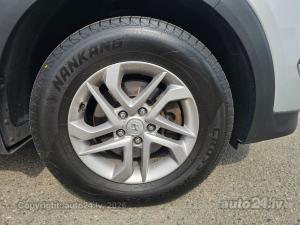 Pelēks Hyundai Tucson 2016 Paide, ar dzinēja tilpumu 1.60 L un nobraukumu 159 tūkst. km par 10900 €, foto 25 vietnē AUTOMOTO.COM.LV