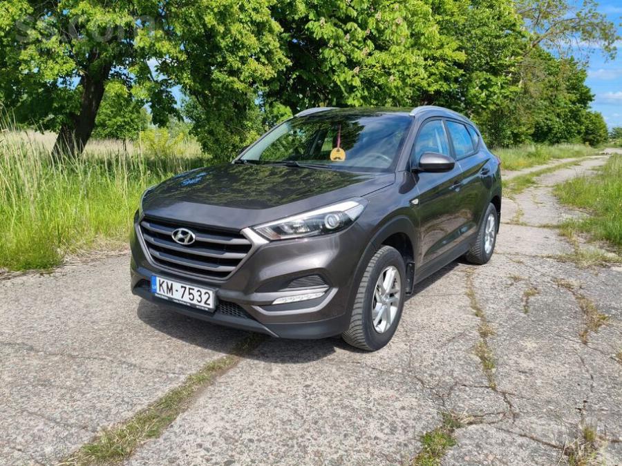 Pelēks Hyundai Tucson 2016 Liepāja, ar dzinēja tilpumu 1.60 L un nobraukumu 132 tūkst. km par 9500 €, foto 5 vietnē AUTOMOTO.COM.LV