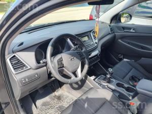Pelēks Hyundai Tucson 2016 Liepāja, ar dzinēja tilpumu 1.60 L un nobraukumu 132 tūkst. km par 9500 €, foto 8 vietnē AUTOMOTO.COM.LV
