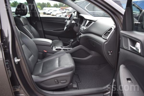 Pelēks Hyundai Tucson 2016 Rīga, ar dzinēja tilpumu 2.00 L un nobraukumu 143 tūkst. km par 13900 €, foto 10 vietnē AUTOMOTO.COM.LV