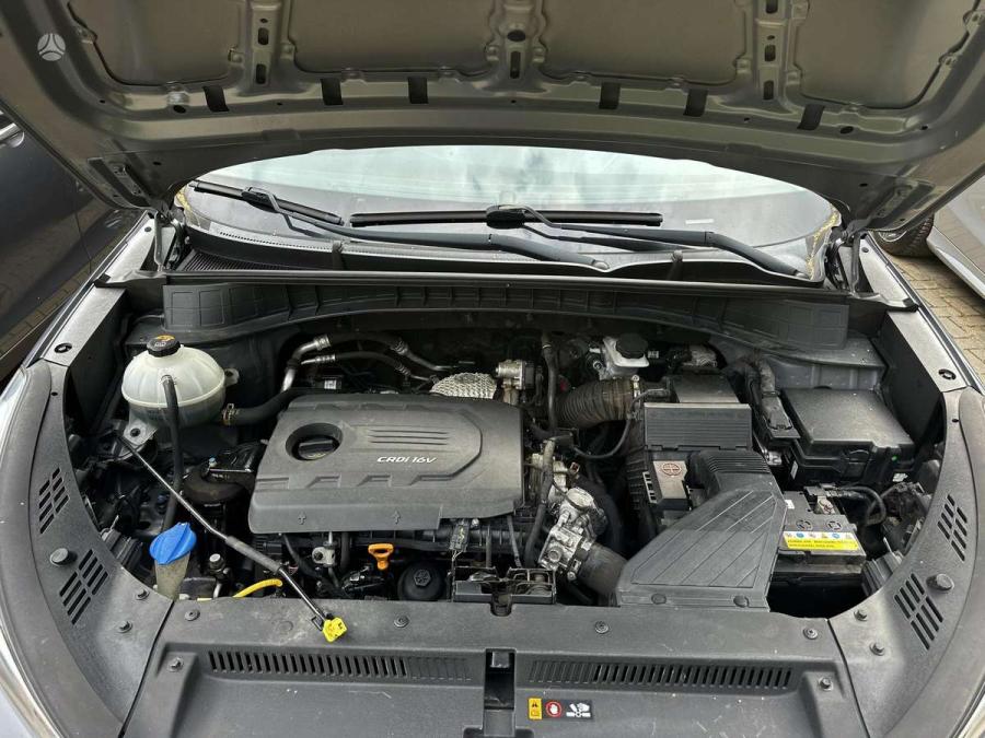 Pelēks Hyundai Tucson 2016 Kauņa, ar dzinēja tilpumu 1.69 L un nobraukumu 225 tūkst. km par 8950 €, foto 22 vietnē AUTOMOTO.COM.LV