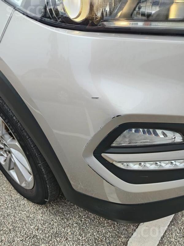Grey Hyundai Tucson 2016 in Jurmala, with an engine capacity of 1.60 L and mileage of 145 thousand km for 9980 €, photo 9 on AUTOMOTO.COM.LV