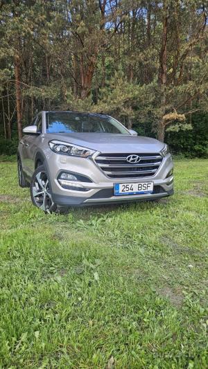 Grey Hyundai Tucson 2016 in Tallinn, with an engine capacity of 1.60 L and mileage of 0 thousand km for 11500 €, photo  on AUTOMOTO.COM.LV